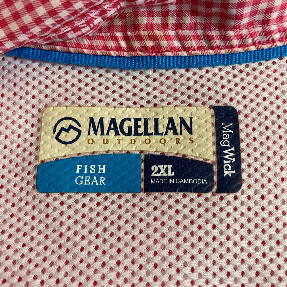 Magellan 2x Red&Wht Check Poly Fish Apparel Vented - Gem